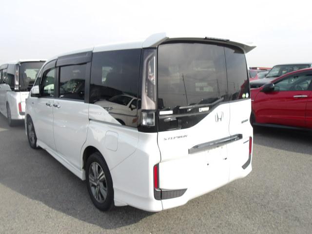 Honda STEPWGN SPADA 2019, PEARL WHITE - Karmen Ltd